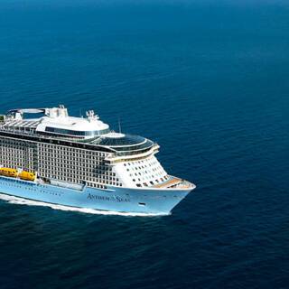 A Q&A with competition winner, Mo | ROL Cruise Blog