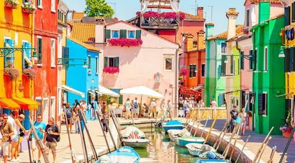 The world’s most colourful cities | ROL Cruise Blog