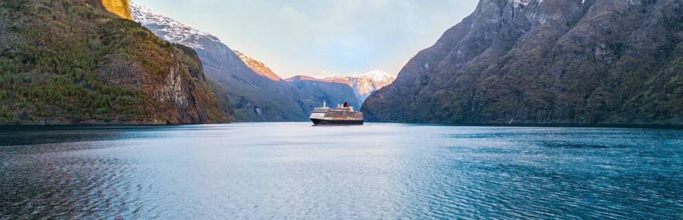 Meet Cunard’s fleet of distinctive ships | ROL Cruise Blog
