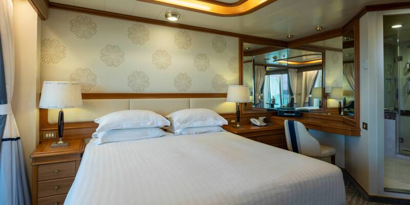 Azura Cabins | P&O Cruises | ROL Cruise