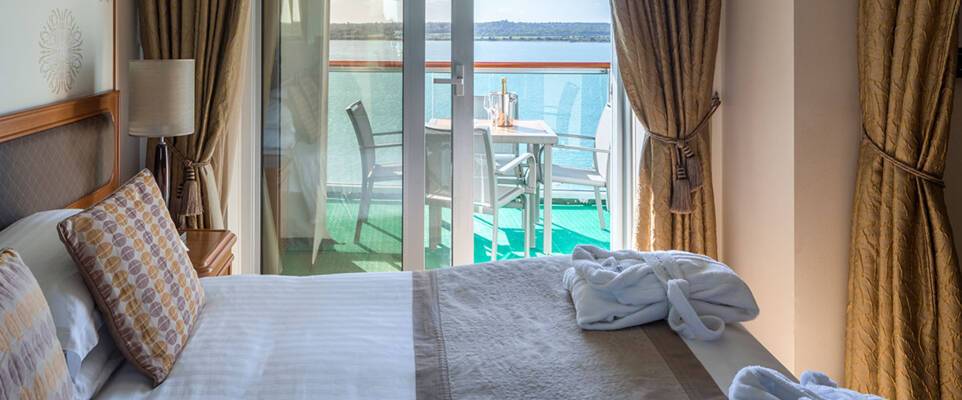 Azura Cabins | P&O Cruises | ROL Cruise