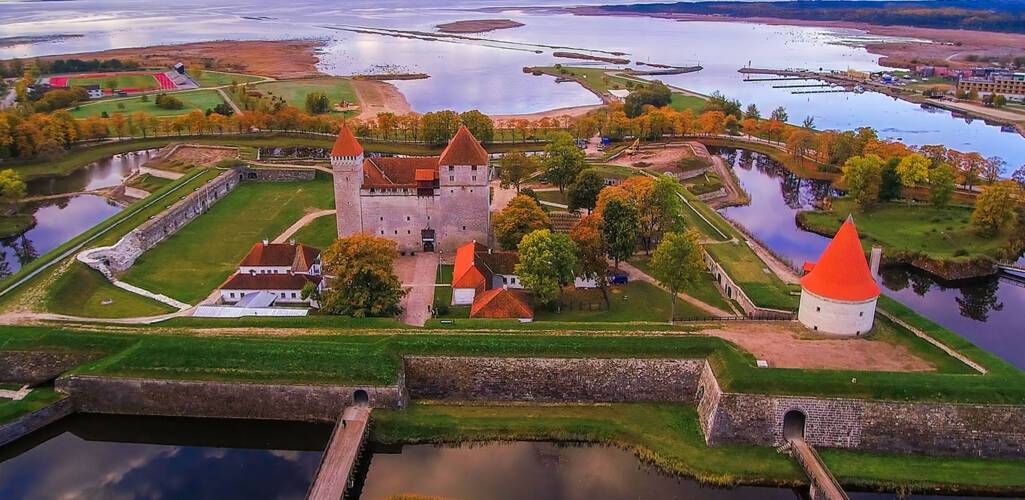 2026 No-Fly Castles & Cultures of the Baltic (11 nights) | 21 Jul 2026 ...
