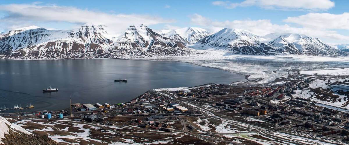 2027 No-Fly Svalbard, Arctic Norway & the Midnight Sun (14 nights) | 24 ...