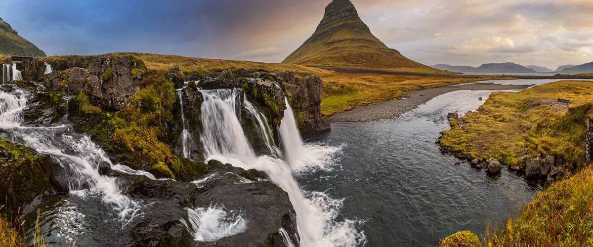 2027 No-Fly Norway & Iceland (16 nights) | 20 Aug 2027 | Queen Victoria ...