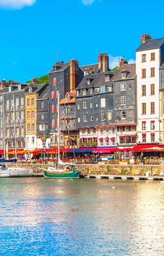 Festive Sensations of the Seine & Normandy (7 nights) | 11 Dec 2027 ...